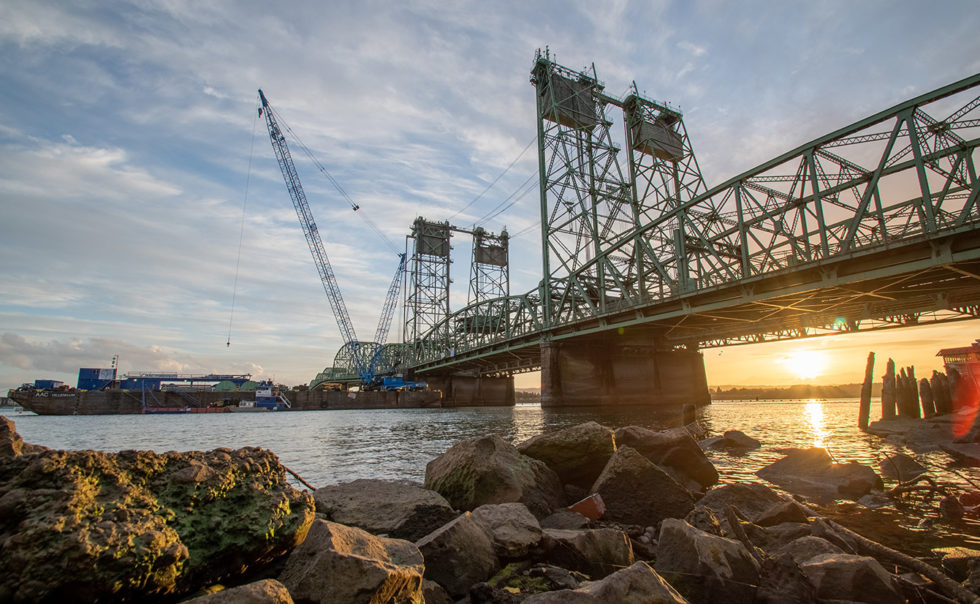 I-5: Interstate Bridge Trunnion Shaft Replacement Project wins ACEC ...